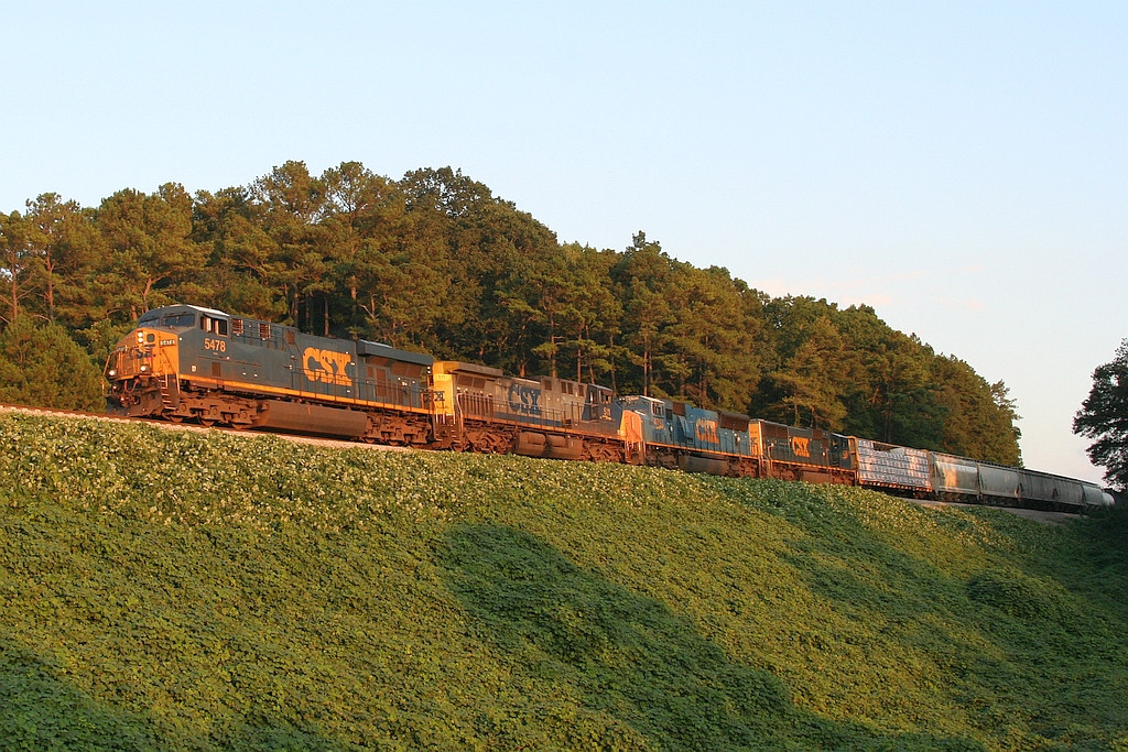 CSX NB freight